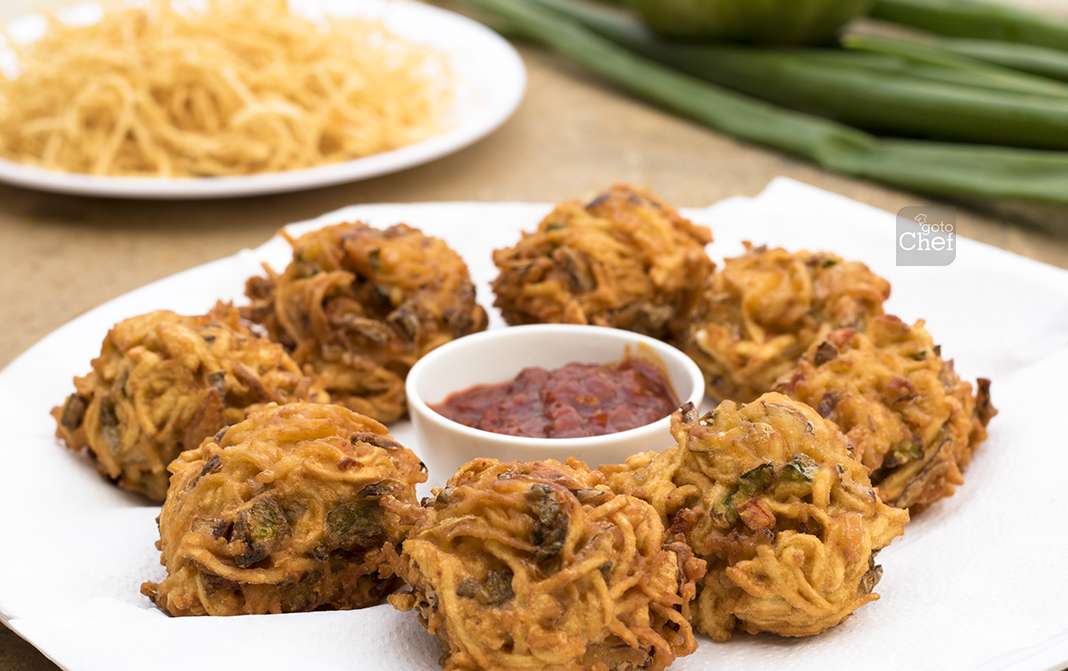 Spring Noodles Pakoda Recipe - GoToChef